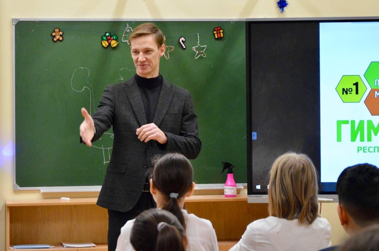Ivan Kuvin told sixth graders about medical education